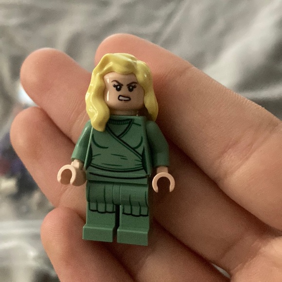 Lego | Toys | Lego Vicki Vale 7639 Super Heroes Minifigure | Poshmark